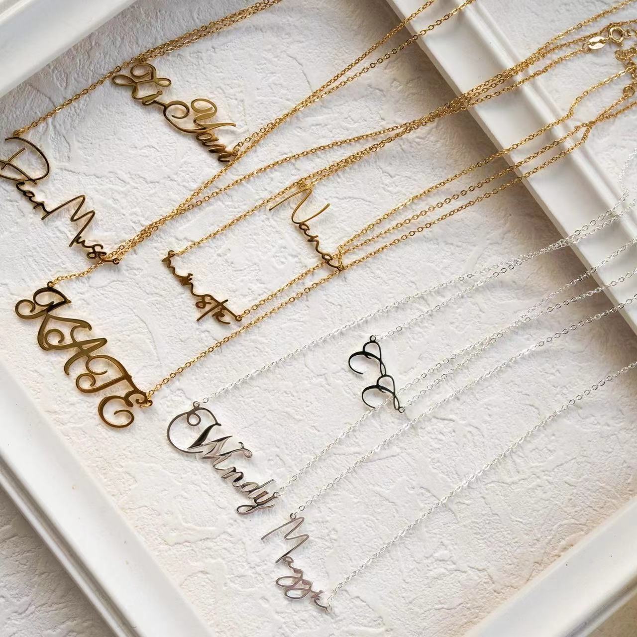 Customized Jewelry – AzureLoom